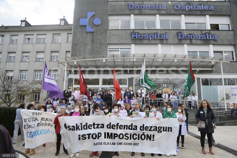 Movilizaciones En Los Hospitales Y Centros Del Servicio Vasco De Salud